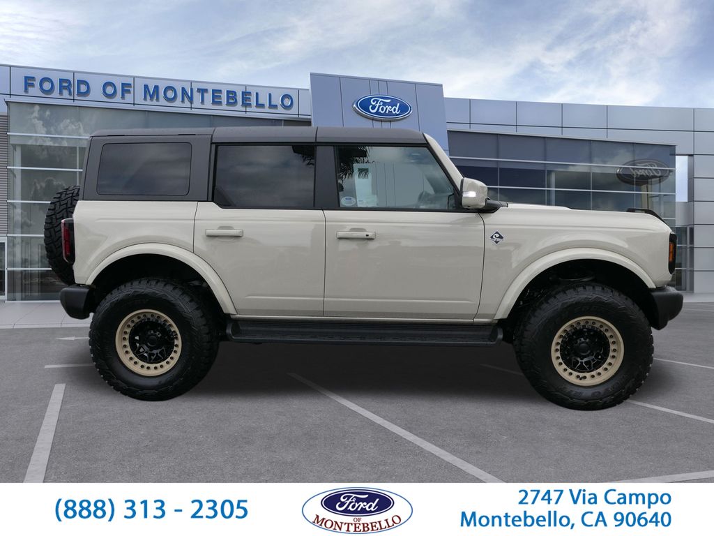 New 2025 Ford Bronco Outer Banks near Montebello | Ford of Montebello