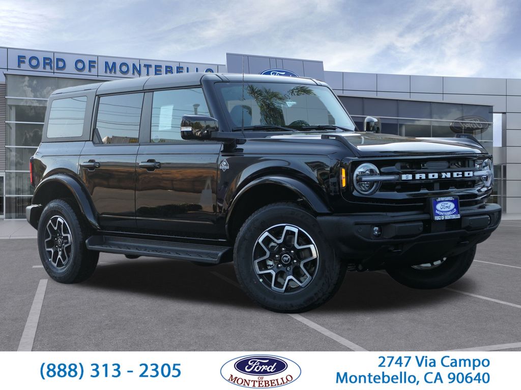 New 2025 Ford Bronco Outer Banks near Montebello | Ford of Montebello