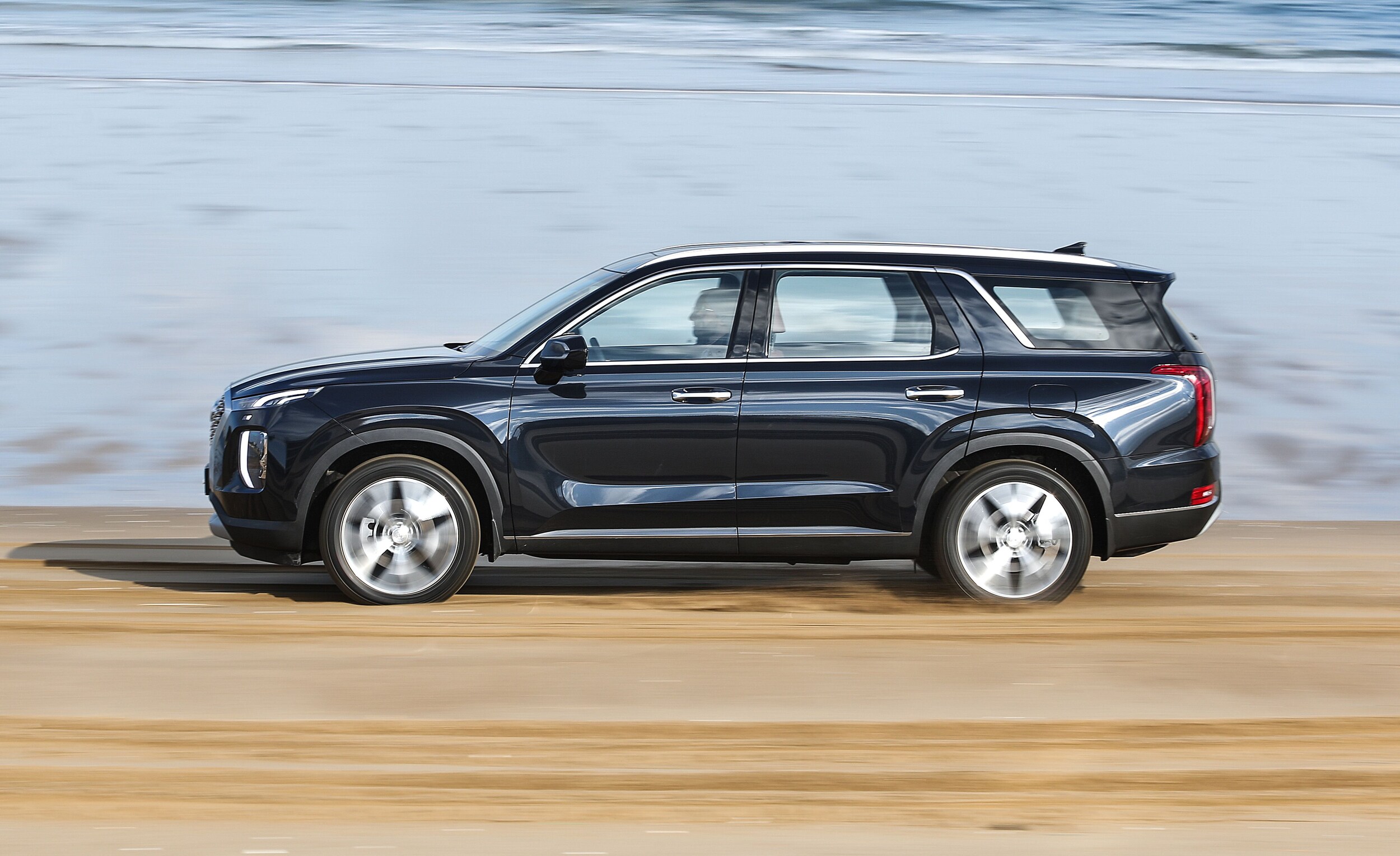 The Biggest Hyundai SUV Ever MotorWorld Hyundai The Biggest Hyundai SUV Ever MotorWorld Hyundai