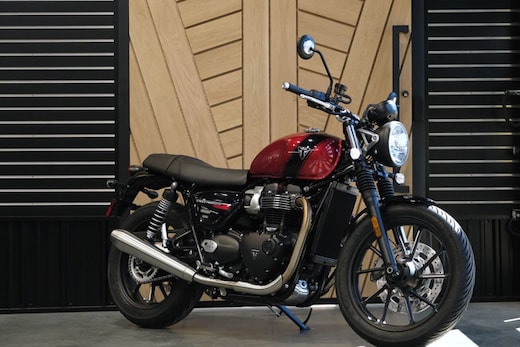 Red River Triumph | Ward Muscatell Automotive Group
