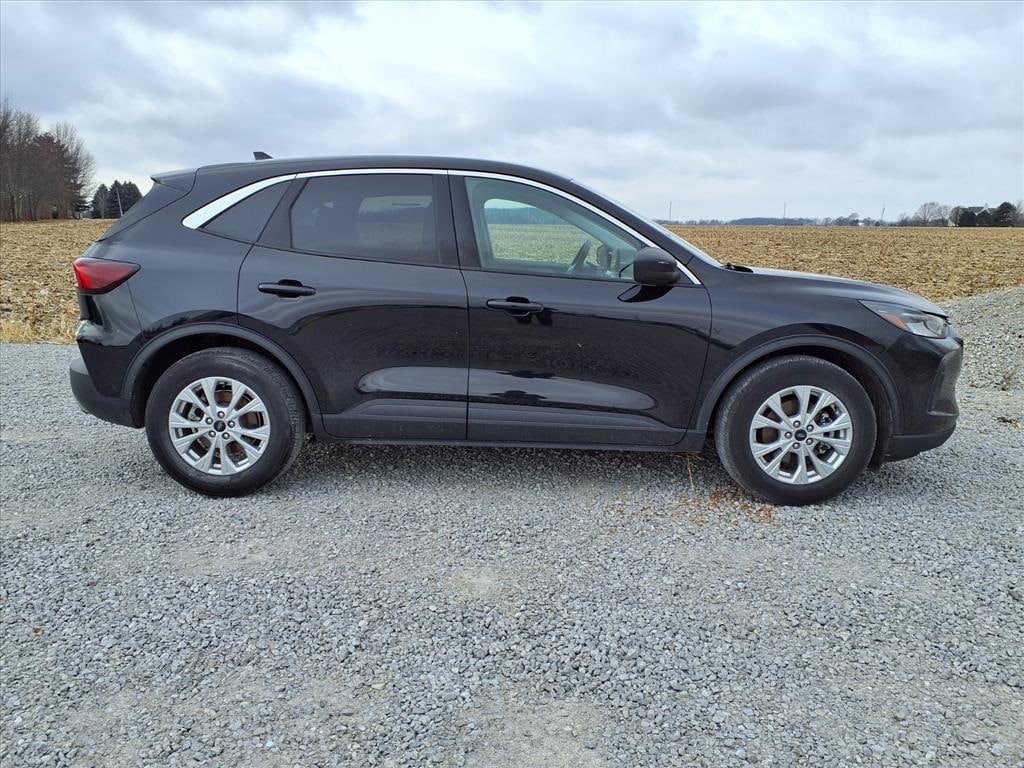 Used 2023 Ford Escape for Sale in Bellevue, OH | 6B110 | 1FMCU0GN3PUB04953