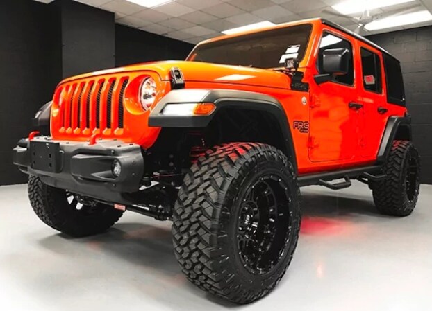 CDJR Dealership Near Palatine, IL | Napleton's Arlington Heights CDJR