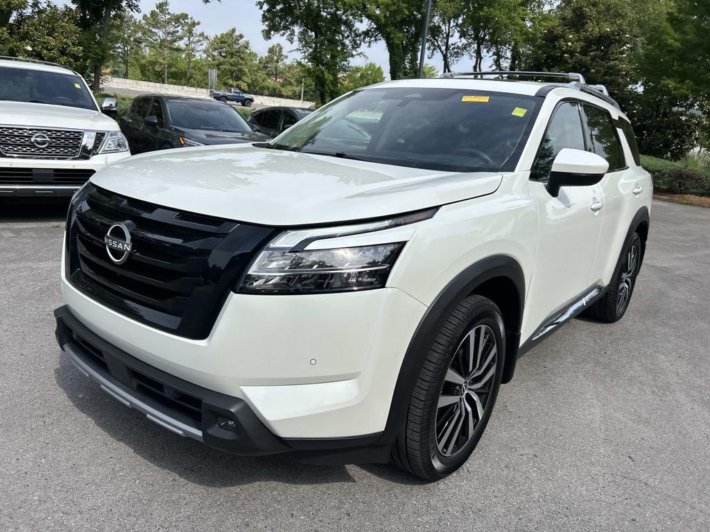Used 2024 Nissan Pathfinder For Sale at Nissan of Cool Springs | VIN ...