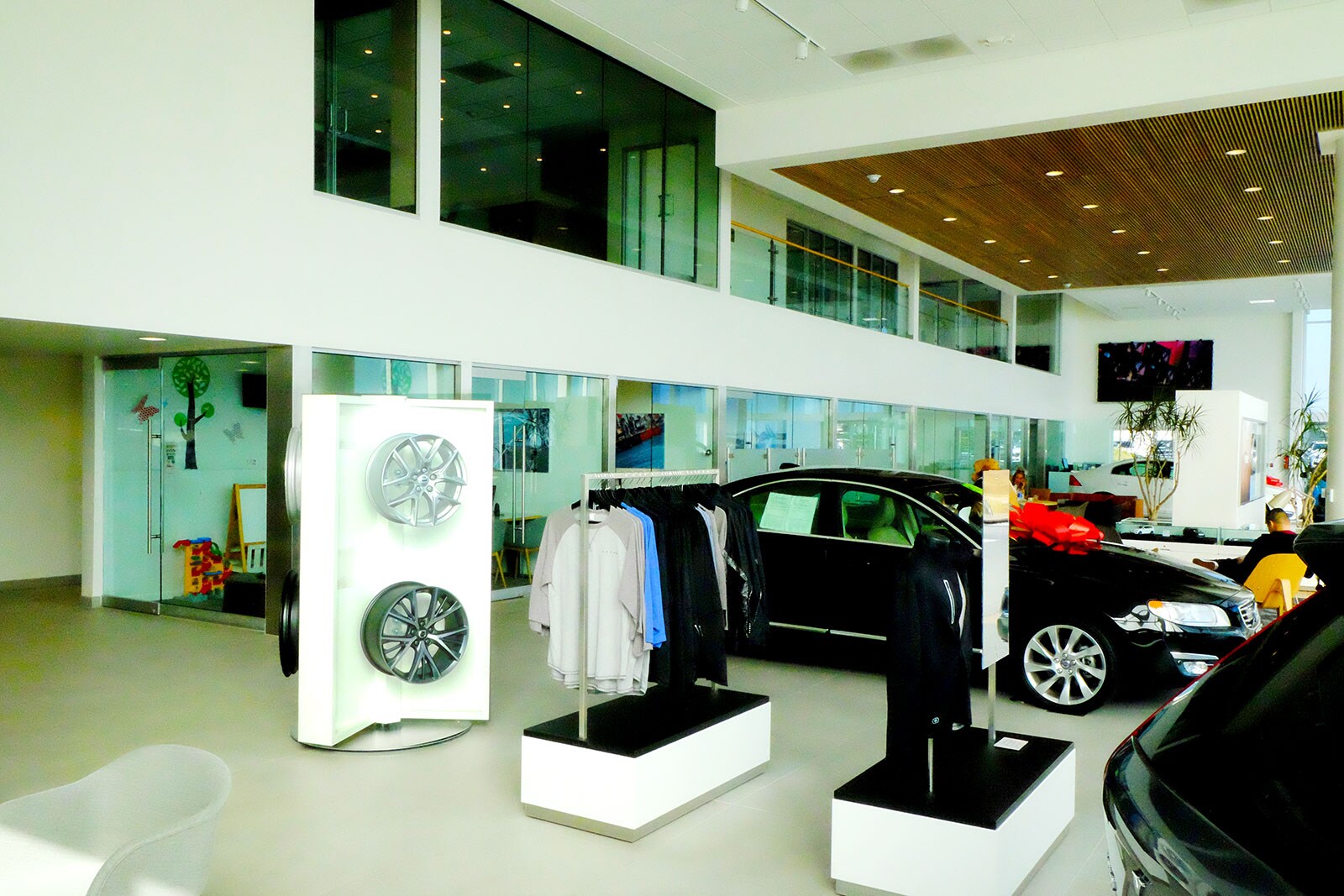 Volvo Cars Ontario | New Volvo dealership in Ontario, CA 91761