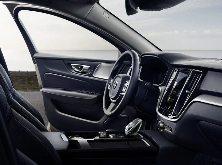 Volvo v60 recharge inscription expression store