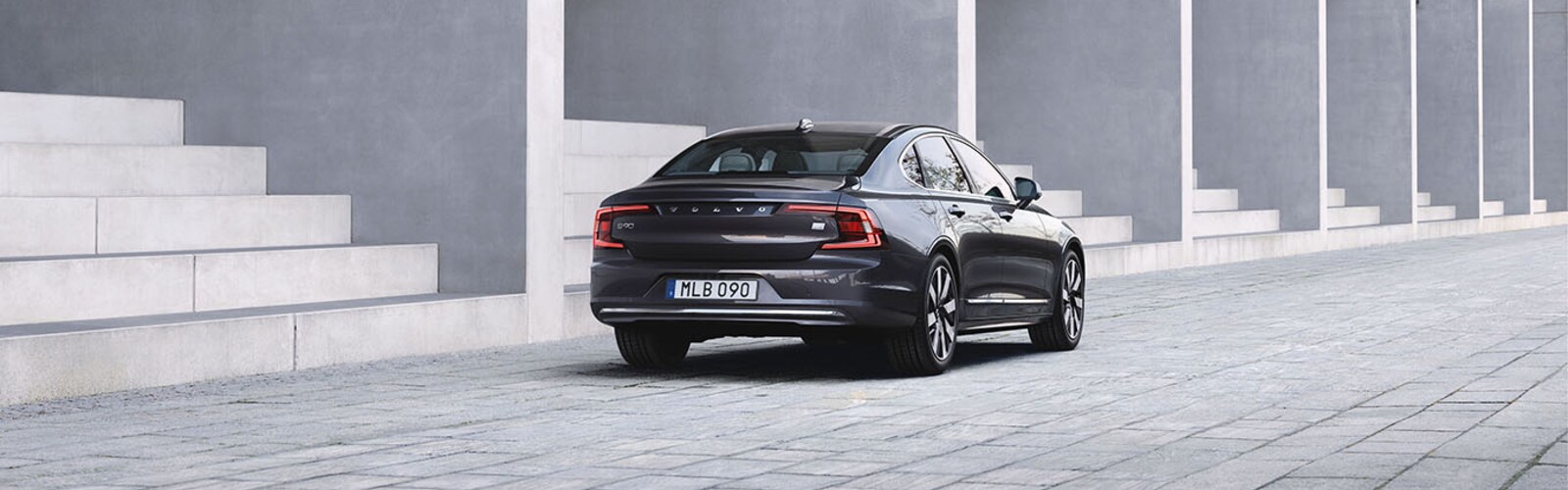 Patrick Volvo Cars: New Volvo & Used Car Dealer in Schaumburg, IL