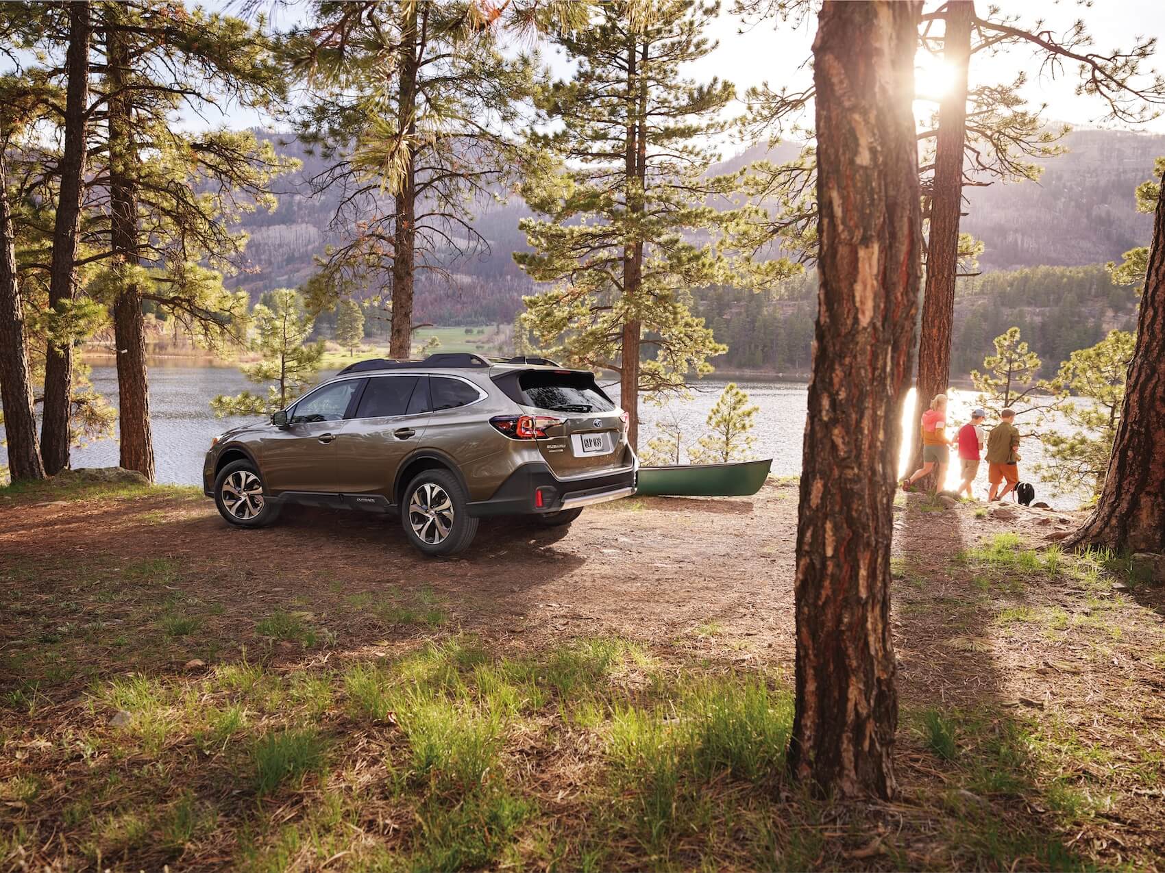 Subaru Outback Wilderness vs Jeep Cherokee Trailhawk Parsippany NJ ...