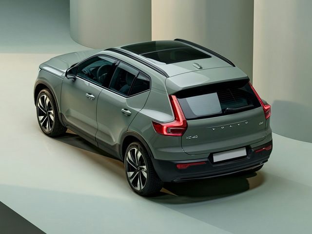 Buy or Lease a New Volvo XC40 in Fort Collins | Pedersen Volvo Cars