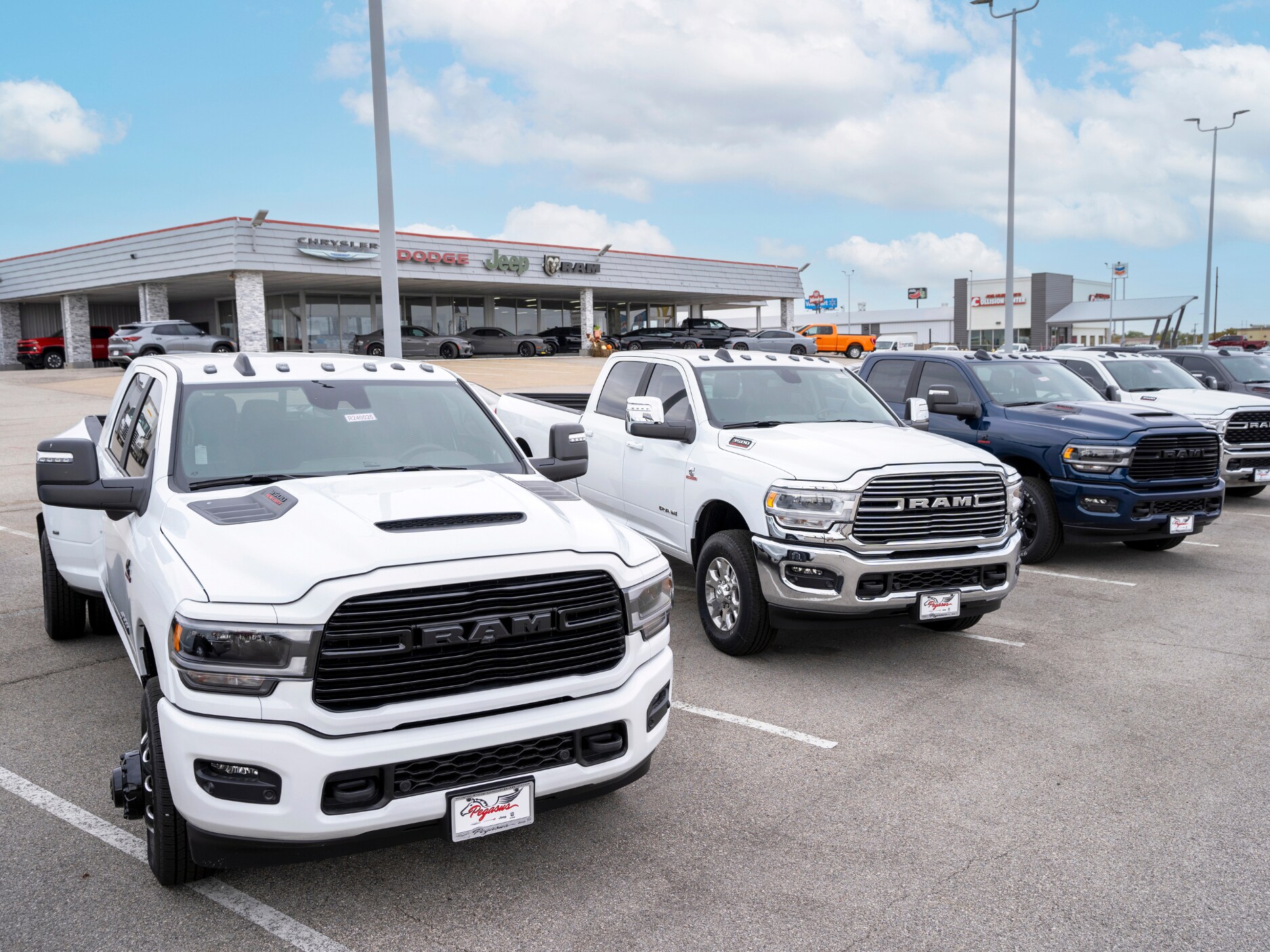 Chrysler Dodge Jeep Ram Ennis TX | New Used & Pre-Owned Auto Dealership ...