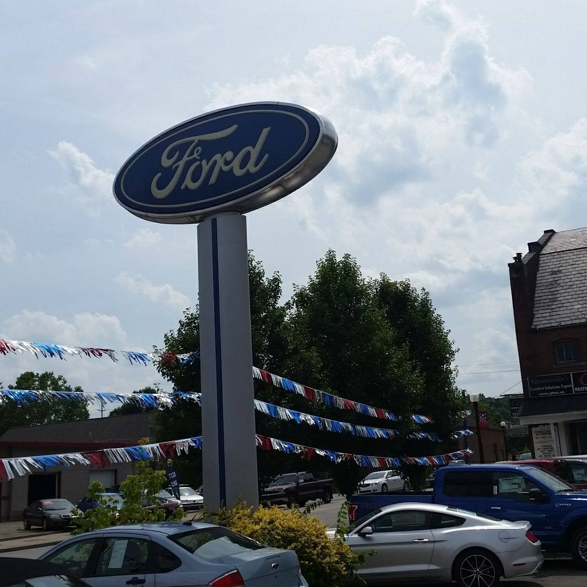 New & Used Ford dealership in Greenville PA | Phil Godfrey Ford
