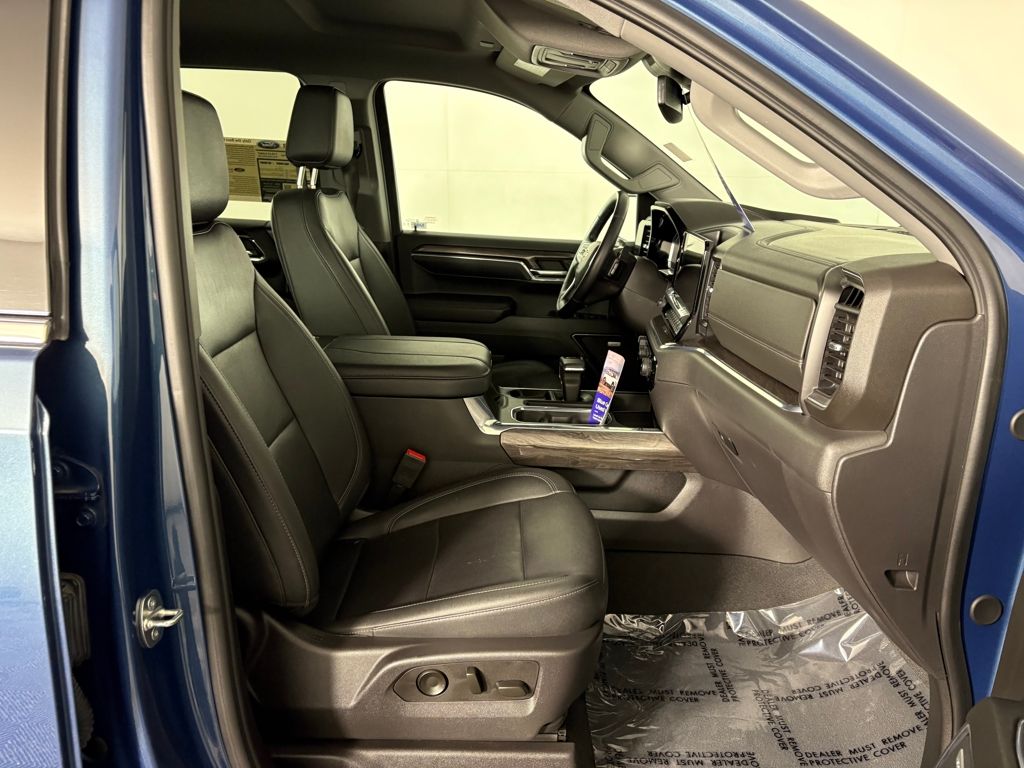 Used 2024 Chevrolet Silverado 1500 For Sale at Phil Long Ford of Chapel ...