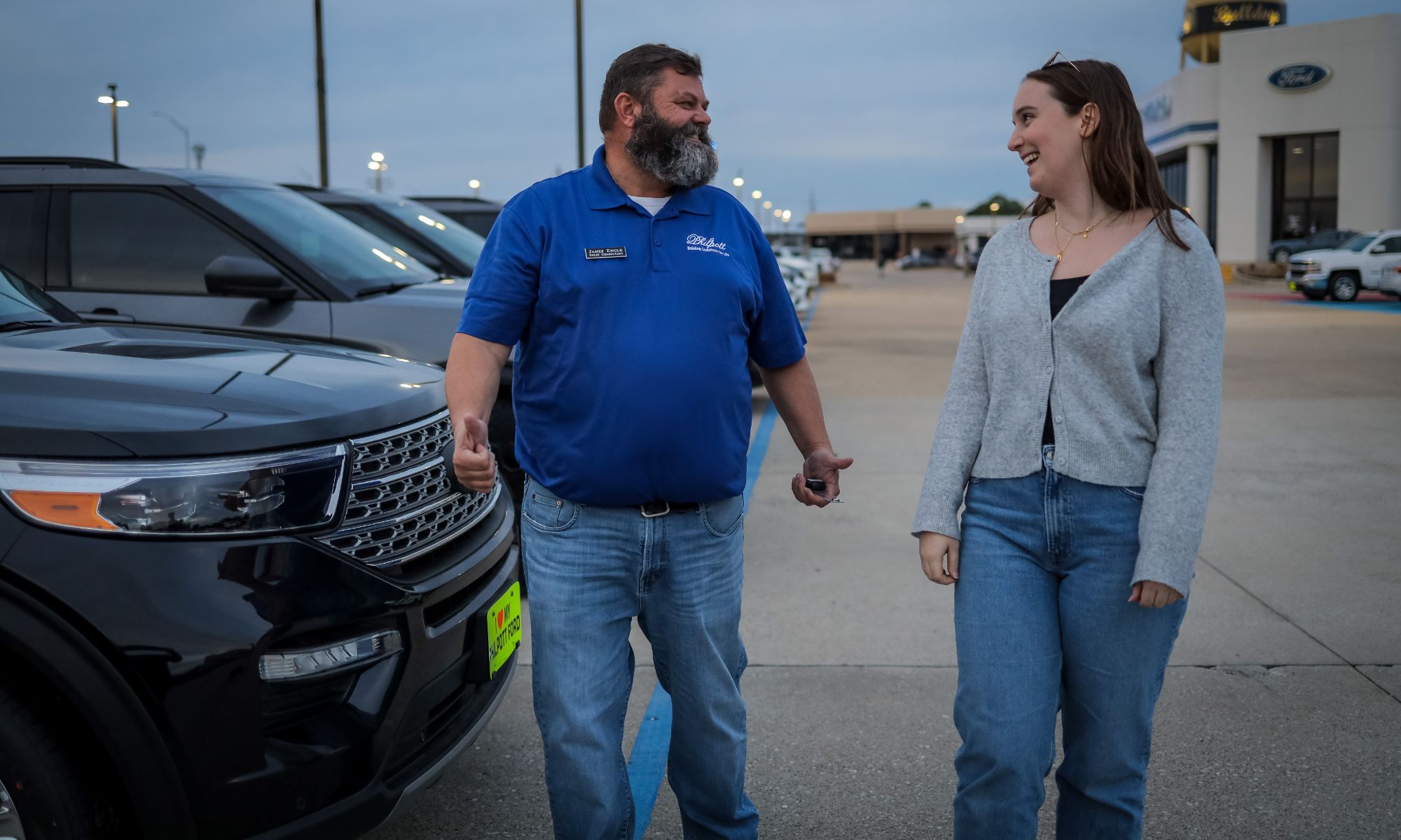 Philpott Ford: Ford Dealership in Nederland, TX