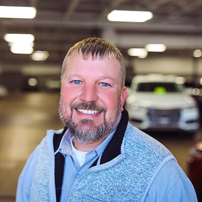 MEET THE TEAM. | Poquet Auto - Golden Valley