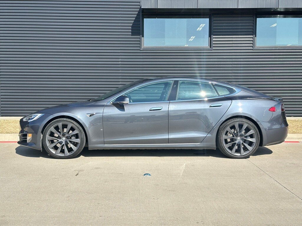 Electric cars 2018 for sale store