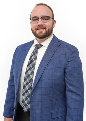 Meet Our Dedicated Team Delivering Excellence Daily | Porsche Naples