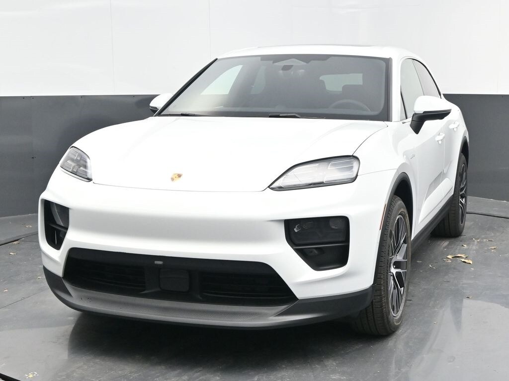 New 2025 Porsche Macan Electric 4S For Sale Huntsville AL | Land Rover Huntsville WP1AB2XA2SL150987