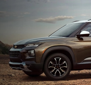 See the 2023 Chevy Equinox at Progressive Chevrolet in Massillon