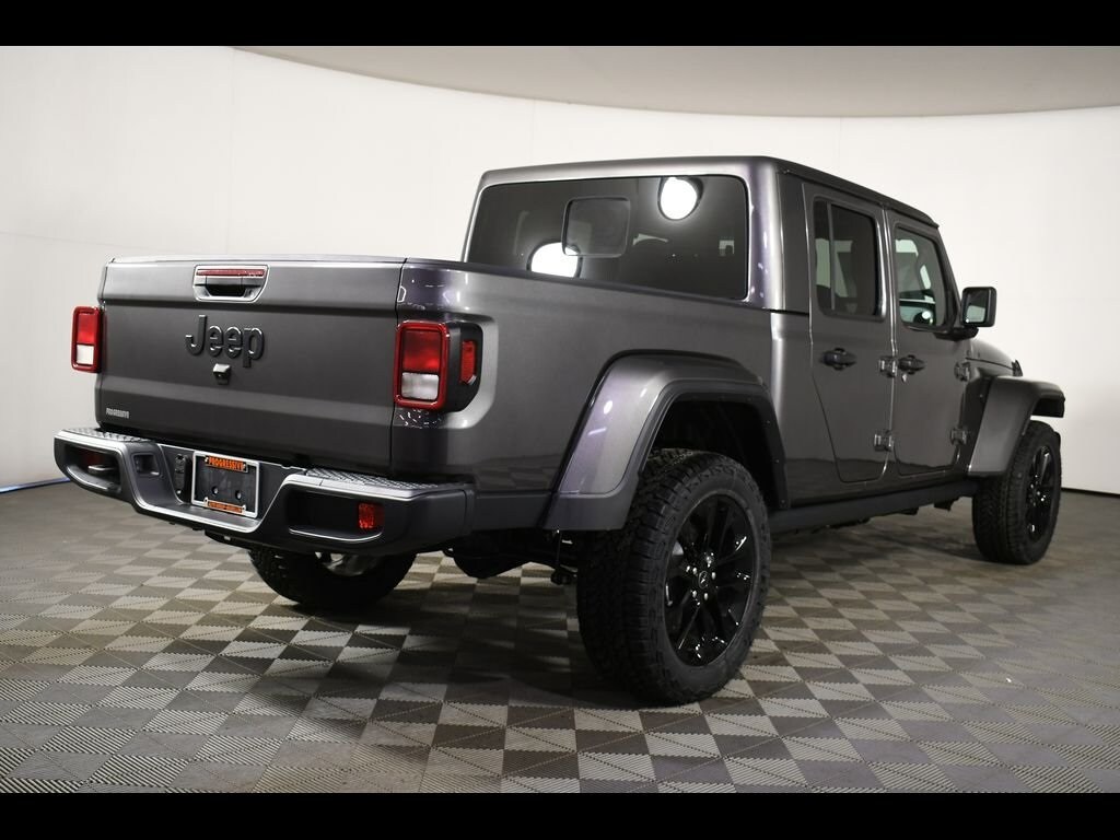 New 2025 Jeep Gladiator NIGHTHAWK 4X4 For Sale | Massillon OH