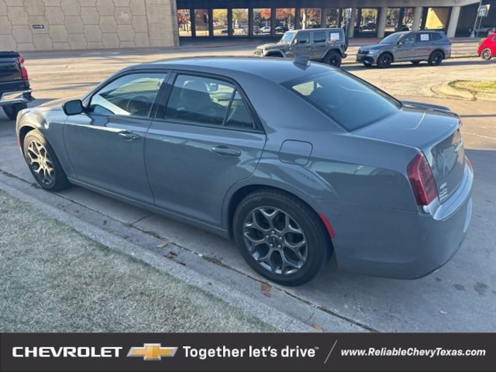 Used 2017 Chrysler 300 For Sale at Reliable Chevrolet | VIN ...