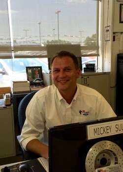 Meet Our Staff | Robin Ford