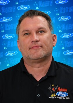 Meet Our Staff | Robin Ford