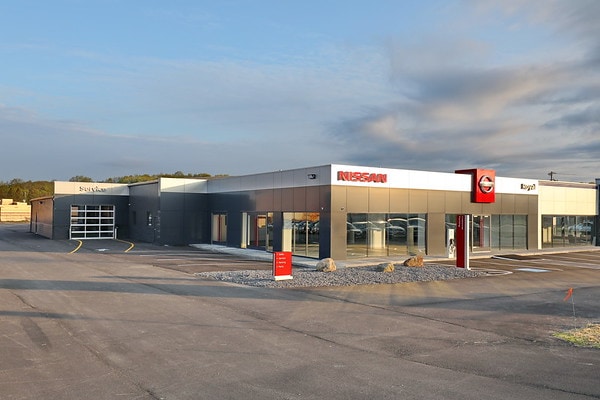 Chevrolet, Subaru, Nissan, and Buick Service | Royal Auto Group