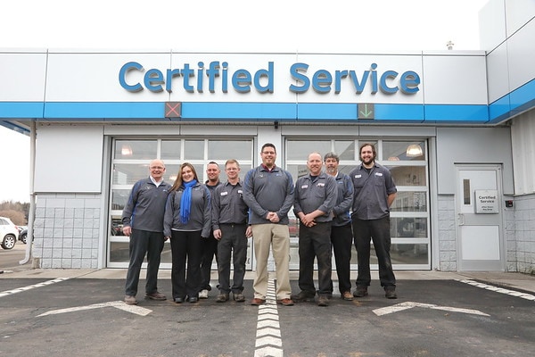 Chevrolet, Subaru, Nissan, and Buick Service | Royal Auto Group