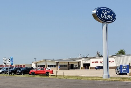 Runde Ford | Ford Dealership in Manchester IA