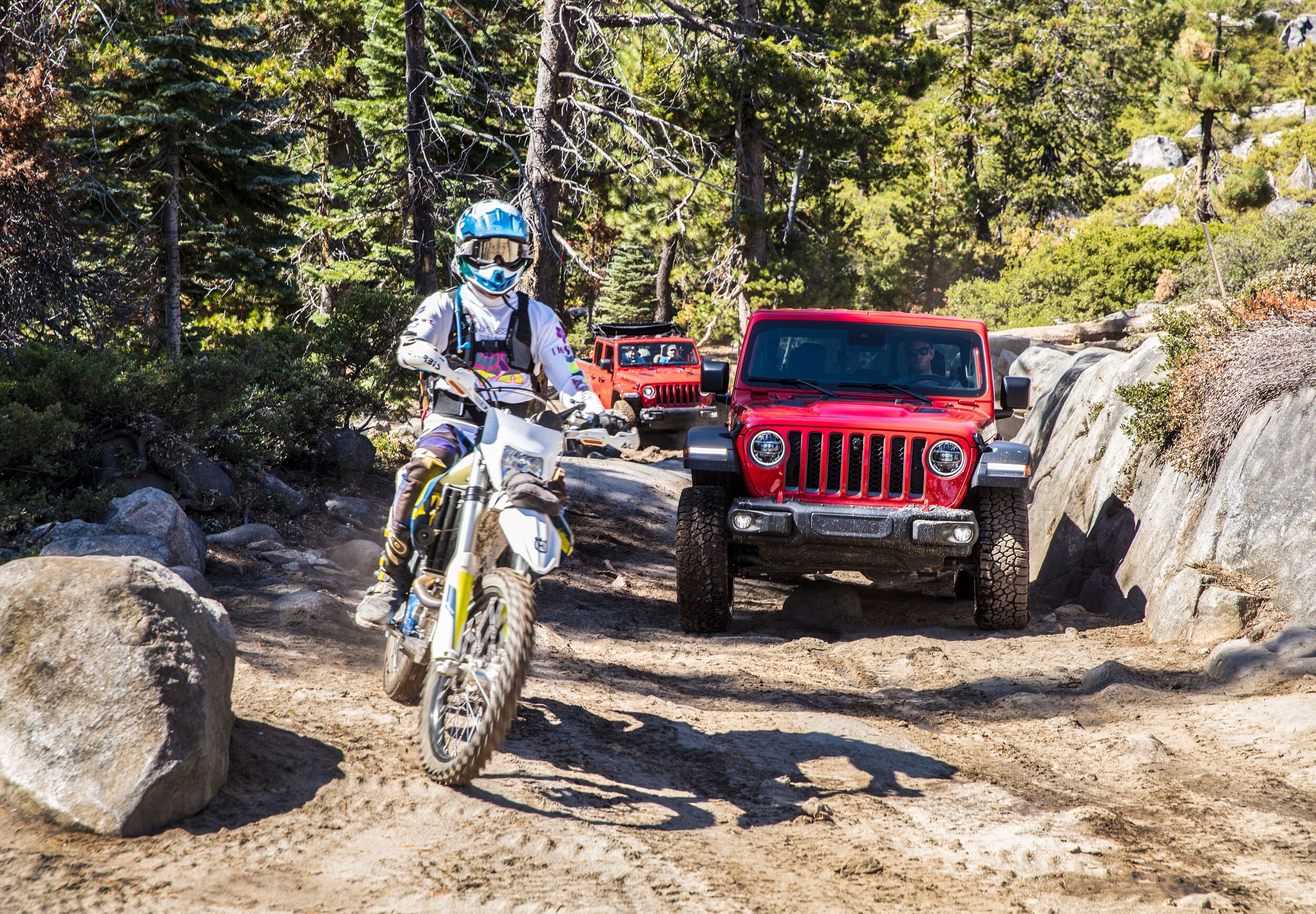 New Chrysler, Dodge, Jeep, Ram and Used Car Dealer Serving Santa Maria ...