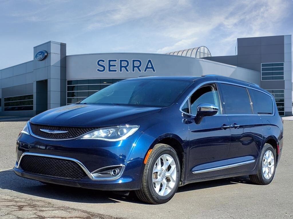 Used 2020 Chrysler Pacifica For Sale | Farmington Hills MI ...