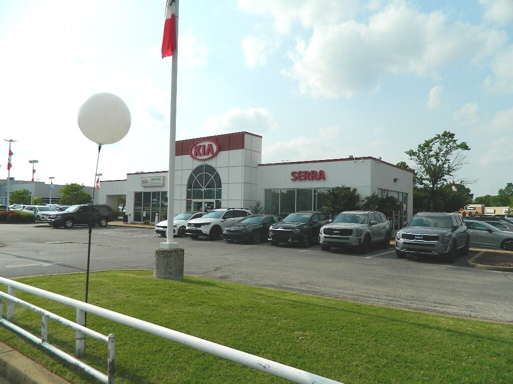 About Us | Serra Kia of Jackson