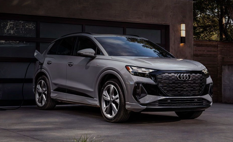 Audi q4 e tron models store