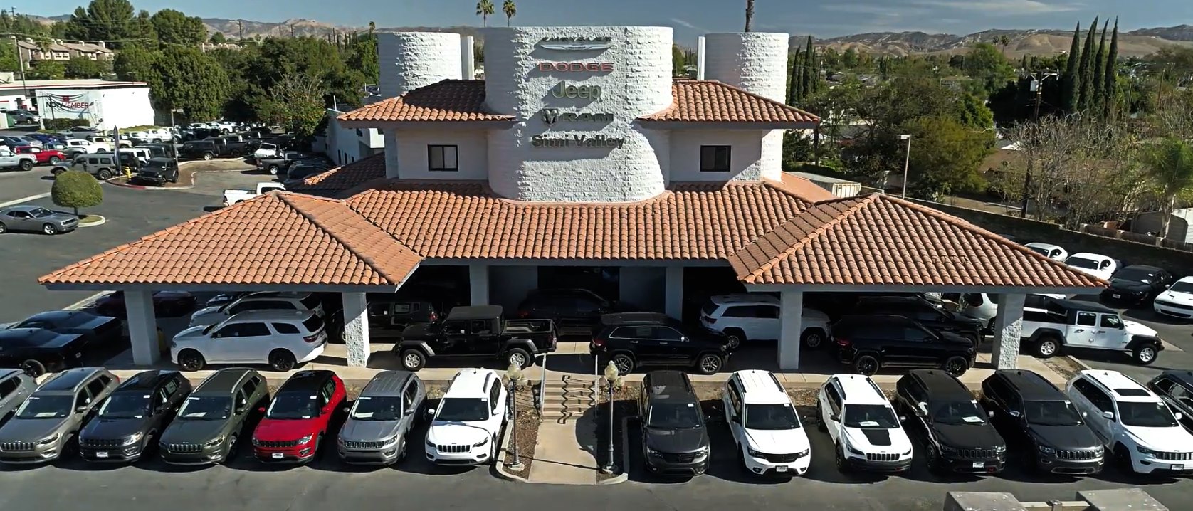Simi Valley CDJR: Chrysler Dodge Jeep Ram Auto Dealership