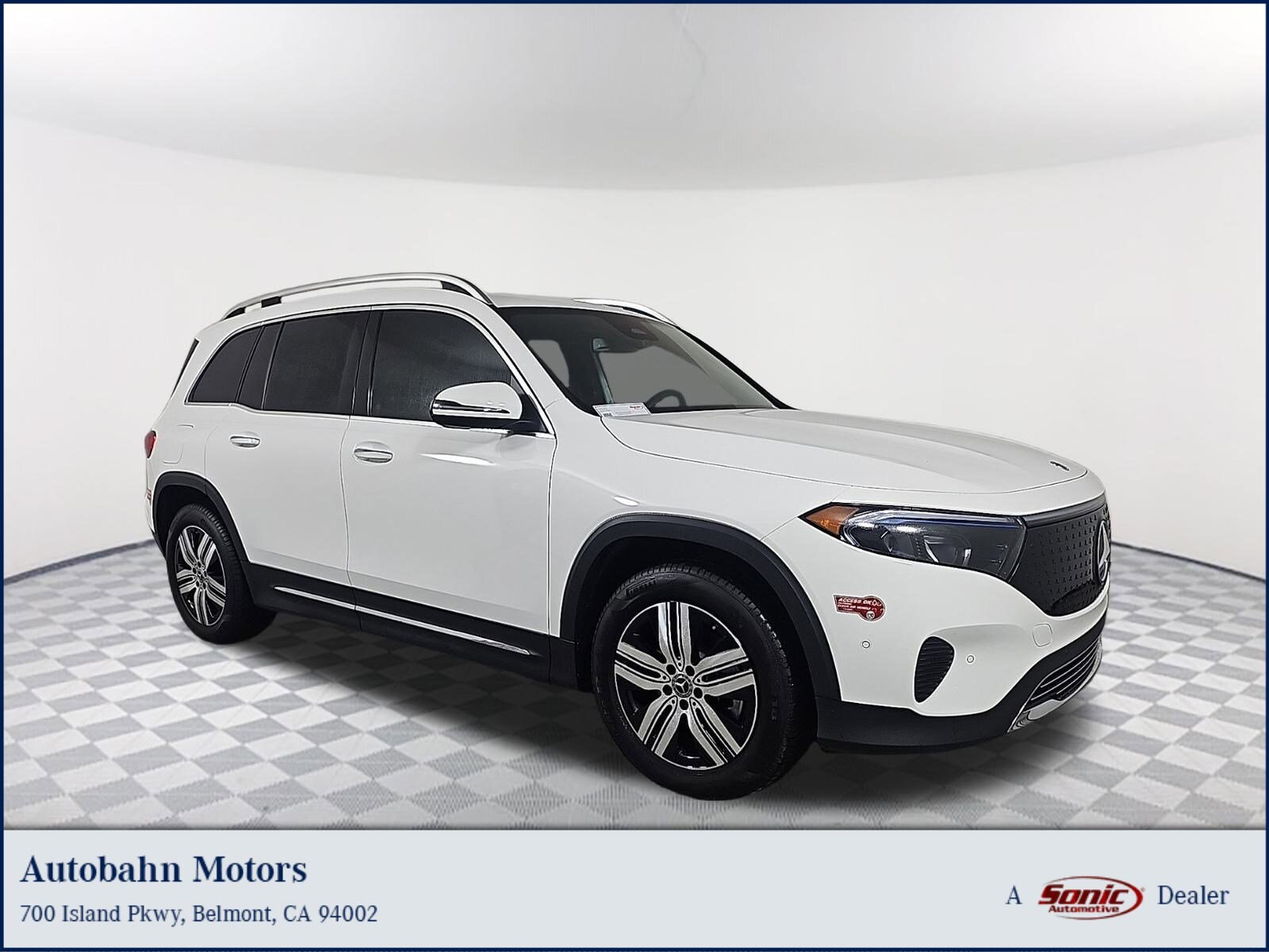Pre owned electric vehicles store