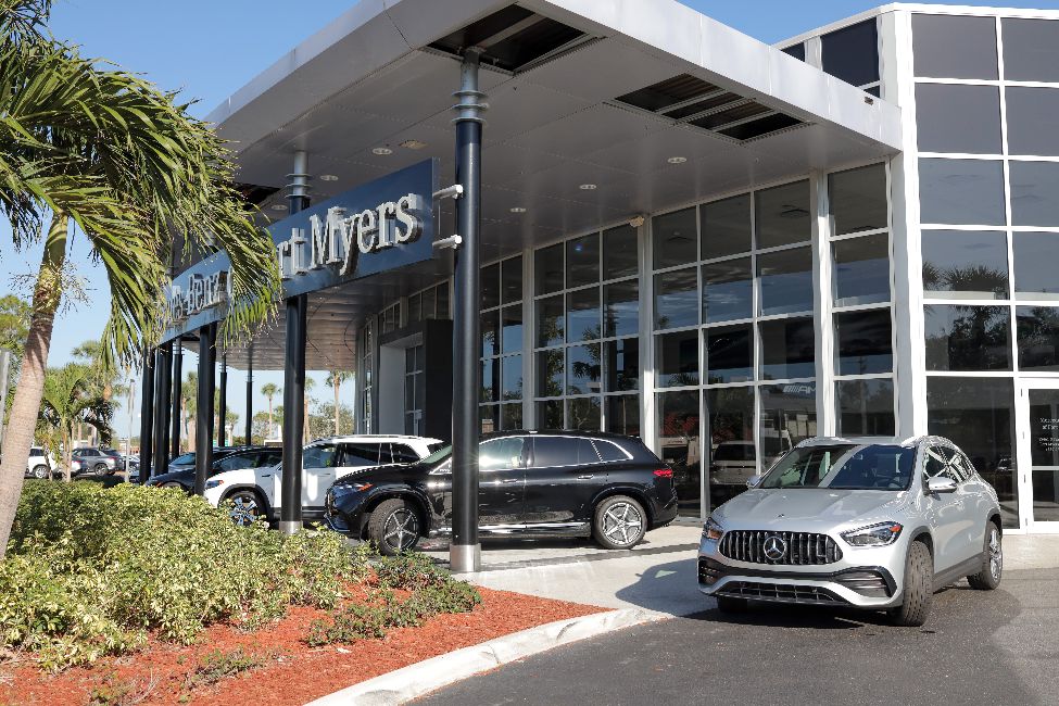 About Mercedes-Benz of Fort Myers, FL | Luxury Car Dealership