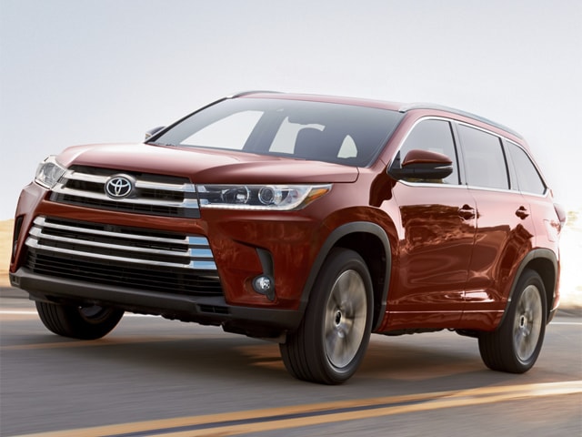 New Toyota Highlander SUVs in Denver, CO | Mountain States Toyota