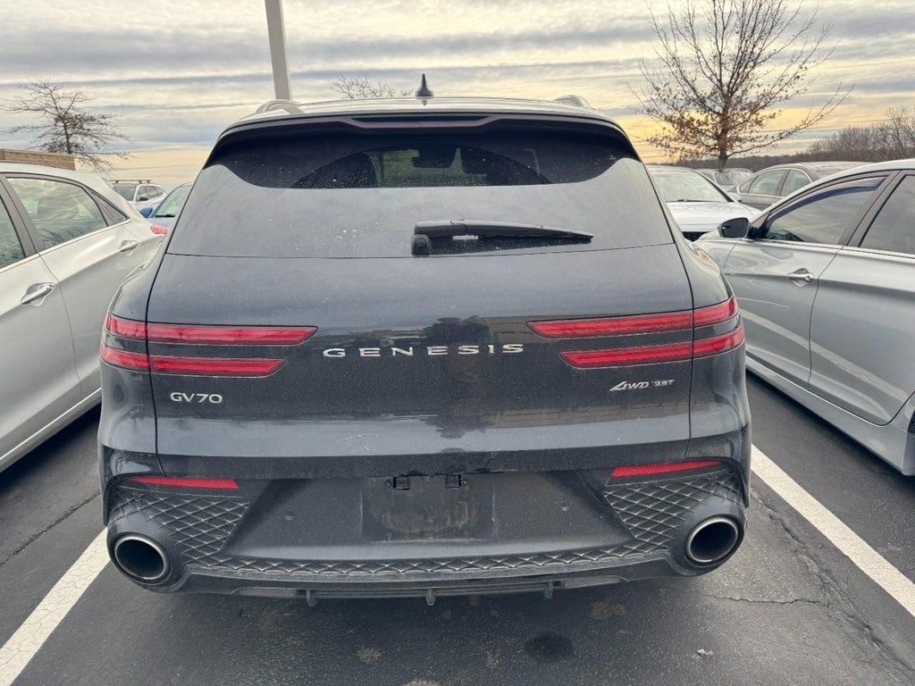 Used 2023 Genesis GV70 For Sale at St. Charles Nissan | VIN ...