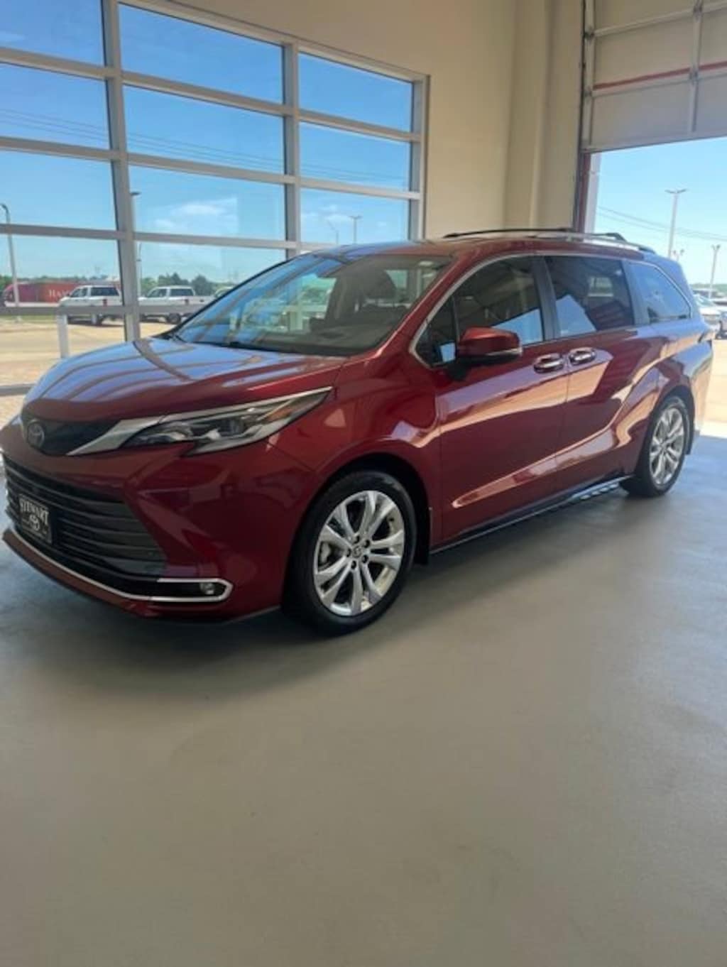 Used 2023 Toyota Sienna Platinum 7 Passenger For Sale in Corsicana, TX ...