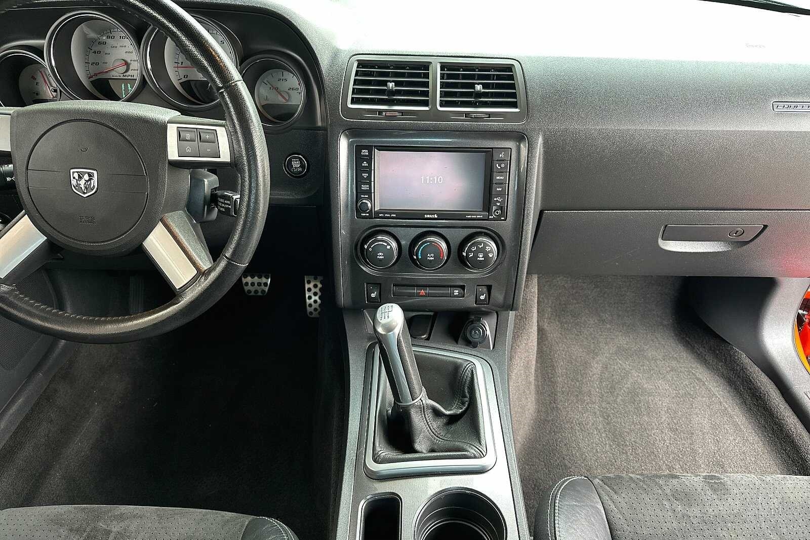 2010 Dodge Challenger Interior