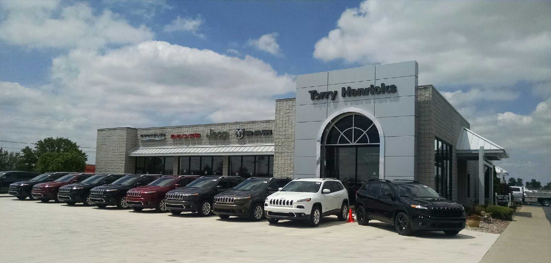 About Our Archbold Car Dealership | Ohio Ram Trucks for Sale