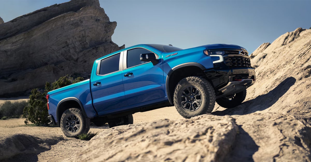 Chevy Silverado 1500 Custom vs LTZ vs RST: Trim Guide | TOM GIBBS ...