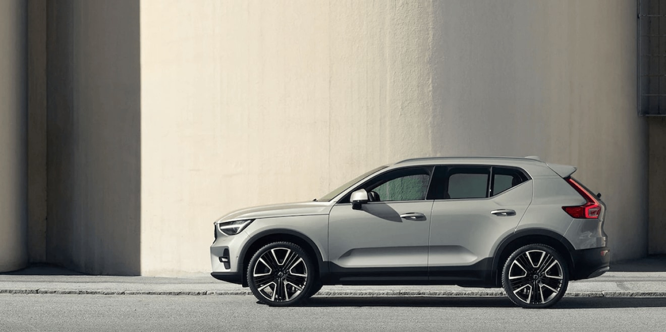 2024 Volvo XC40 Mileage, MPG & Fuel Efficiency