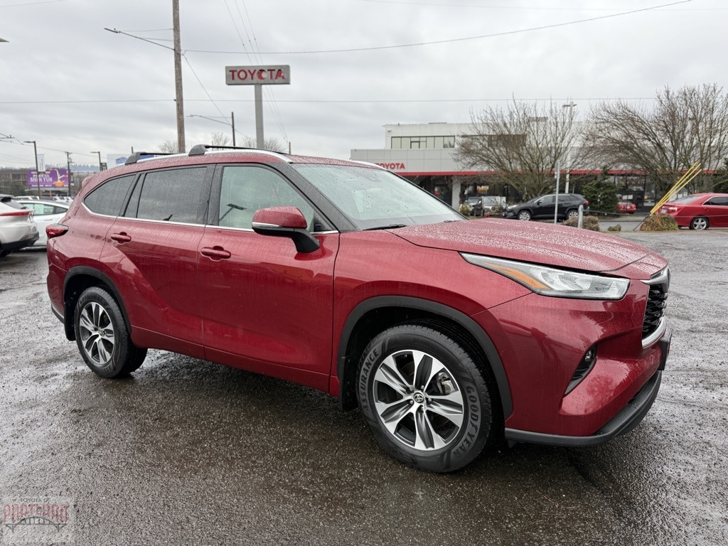 Used 2020 Toyota Highlander For Sale at Toyota of Portland | VIN ...