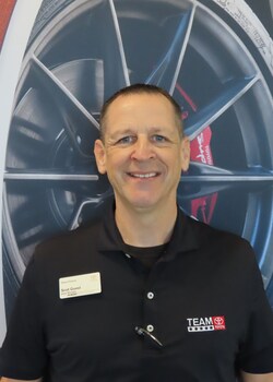 Meet Our Toyota Dealership Staff - Toyota of Surprise