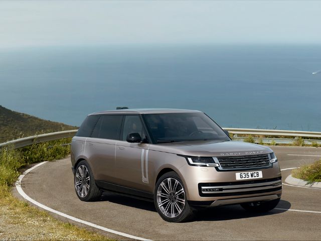 Shop the New Range Rover SUV at Land Rover Southwest Houston