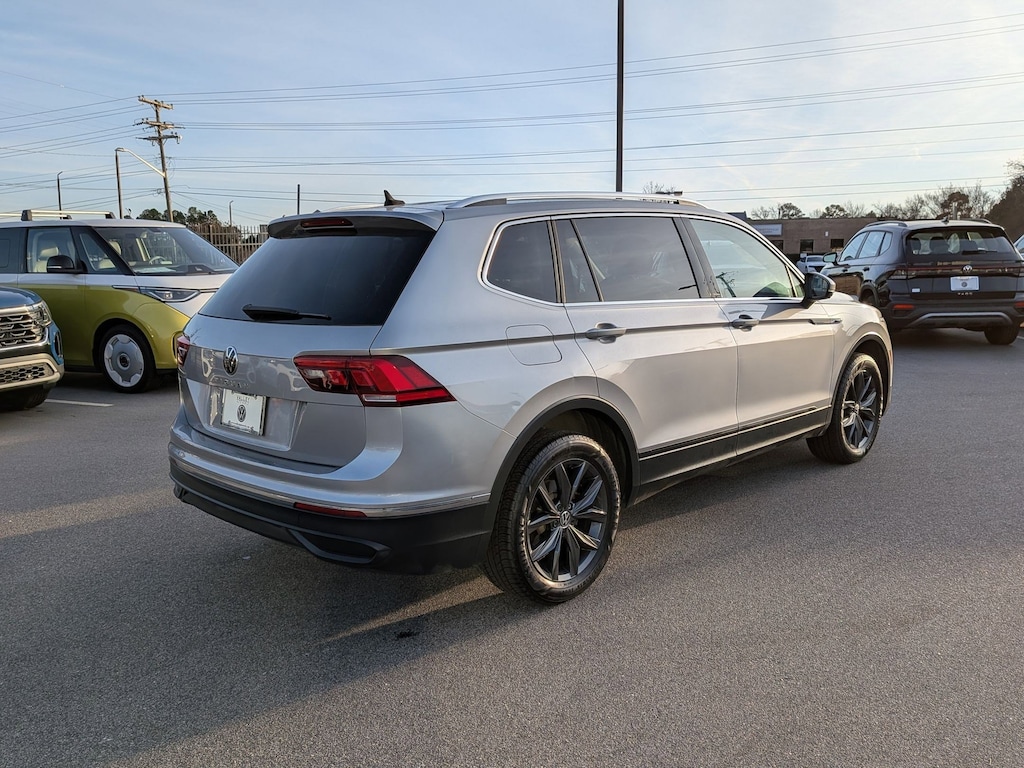 Pre-Owned 2022 Volkswagen Tiguan For Sale at Valley Auto World BMW ...