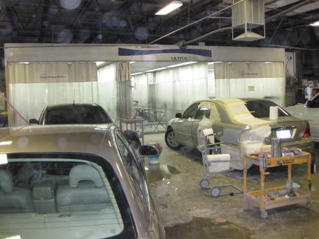 Van Collision Center Facility