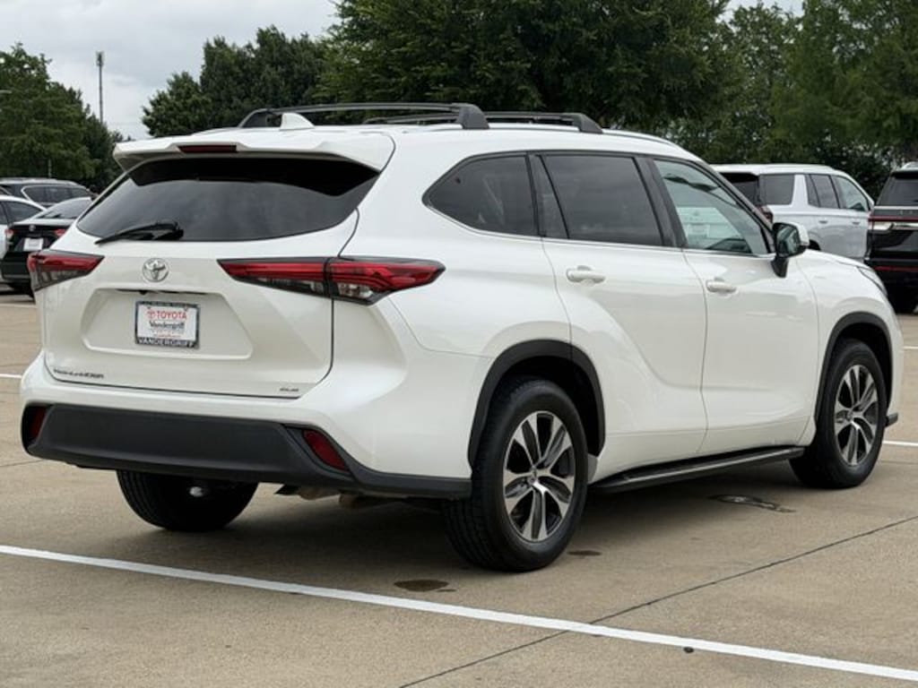 Used 2020 Toyota Highlander XLE For Sale in Arlington TX LS002199A ...
