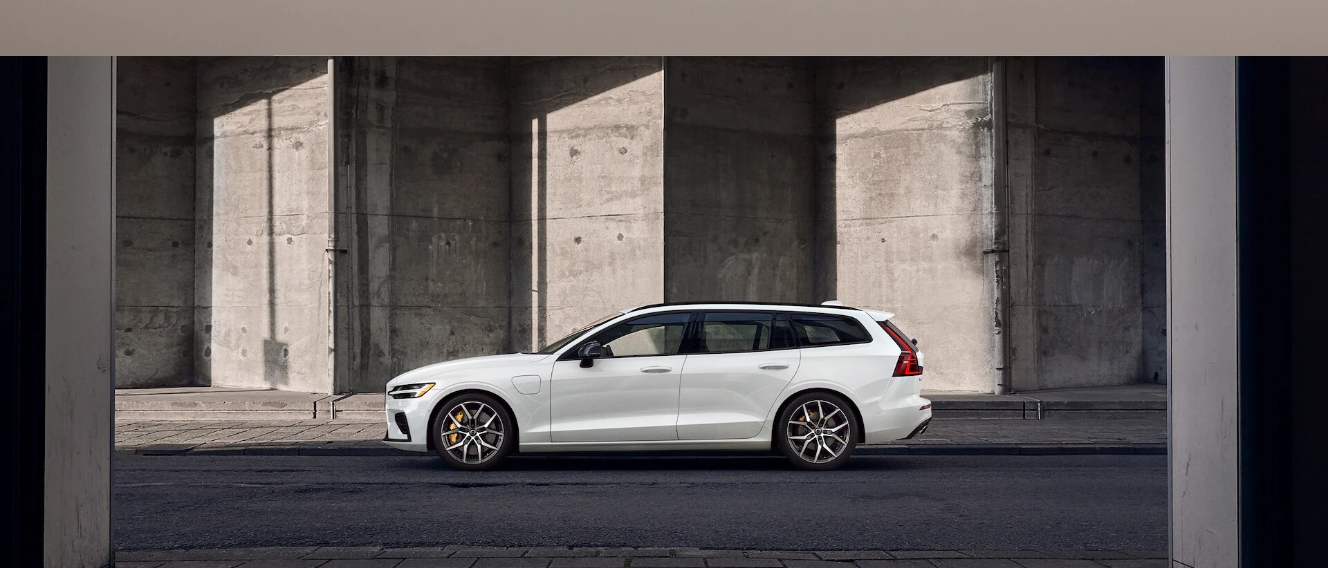 Build and Price Your Volvo | University Volvo Cars