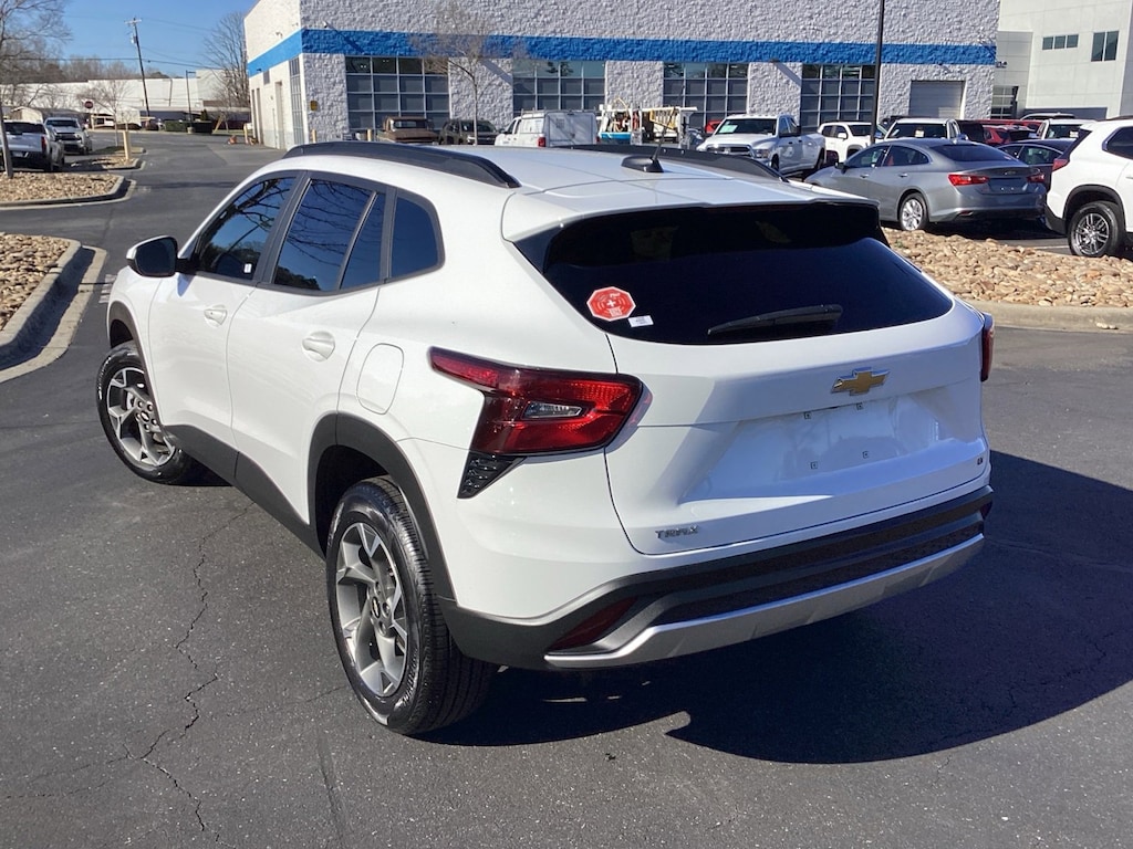 Used 2025 Chevrolet Trax For Sale at VICTORY CHEVROLET, LLC | VIN ...